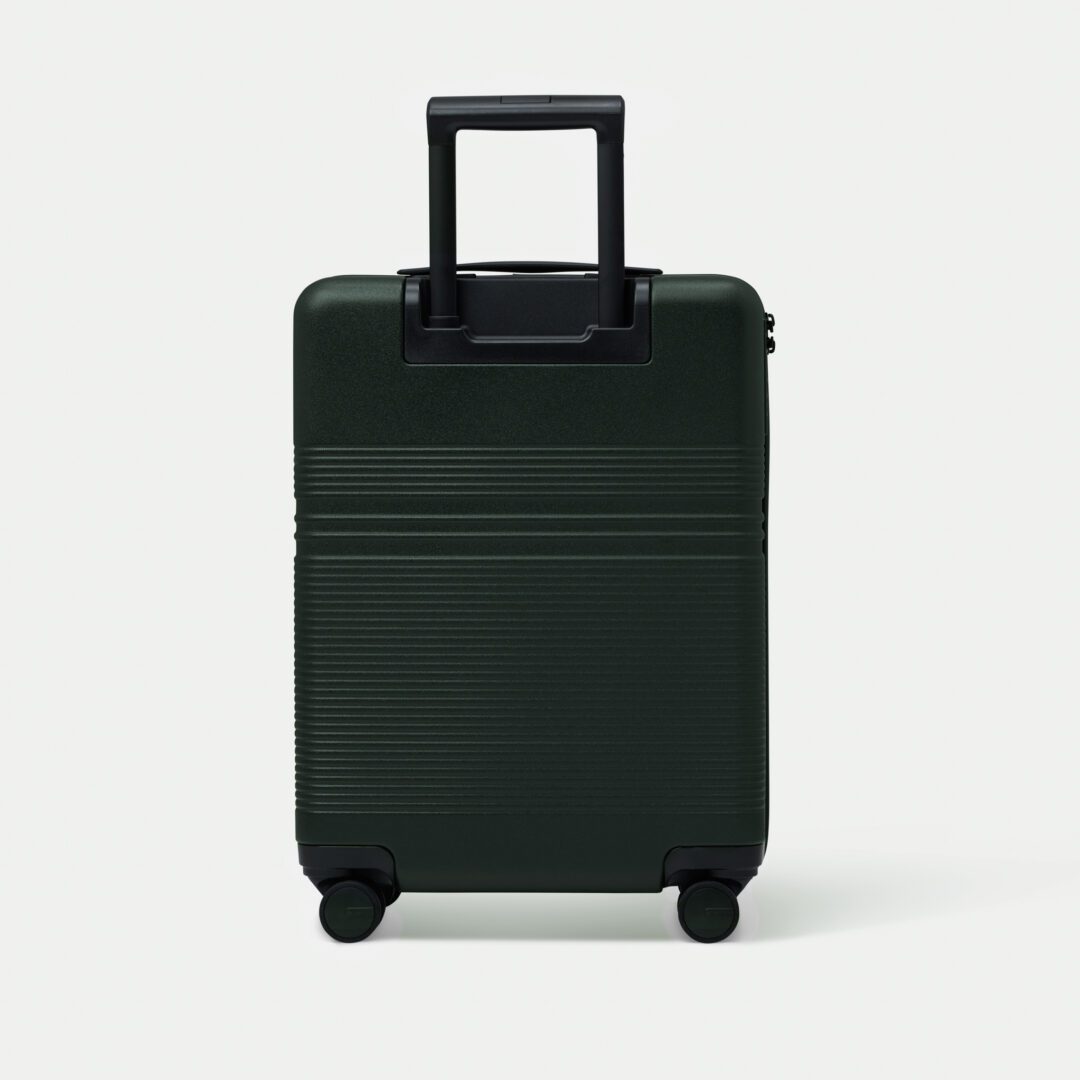 Essential Cabin Suitcase | Dark Green | Sustainable & Unique