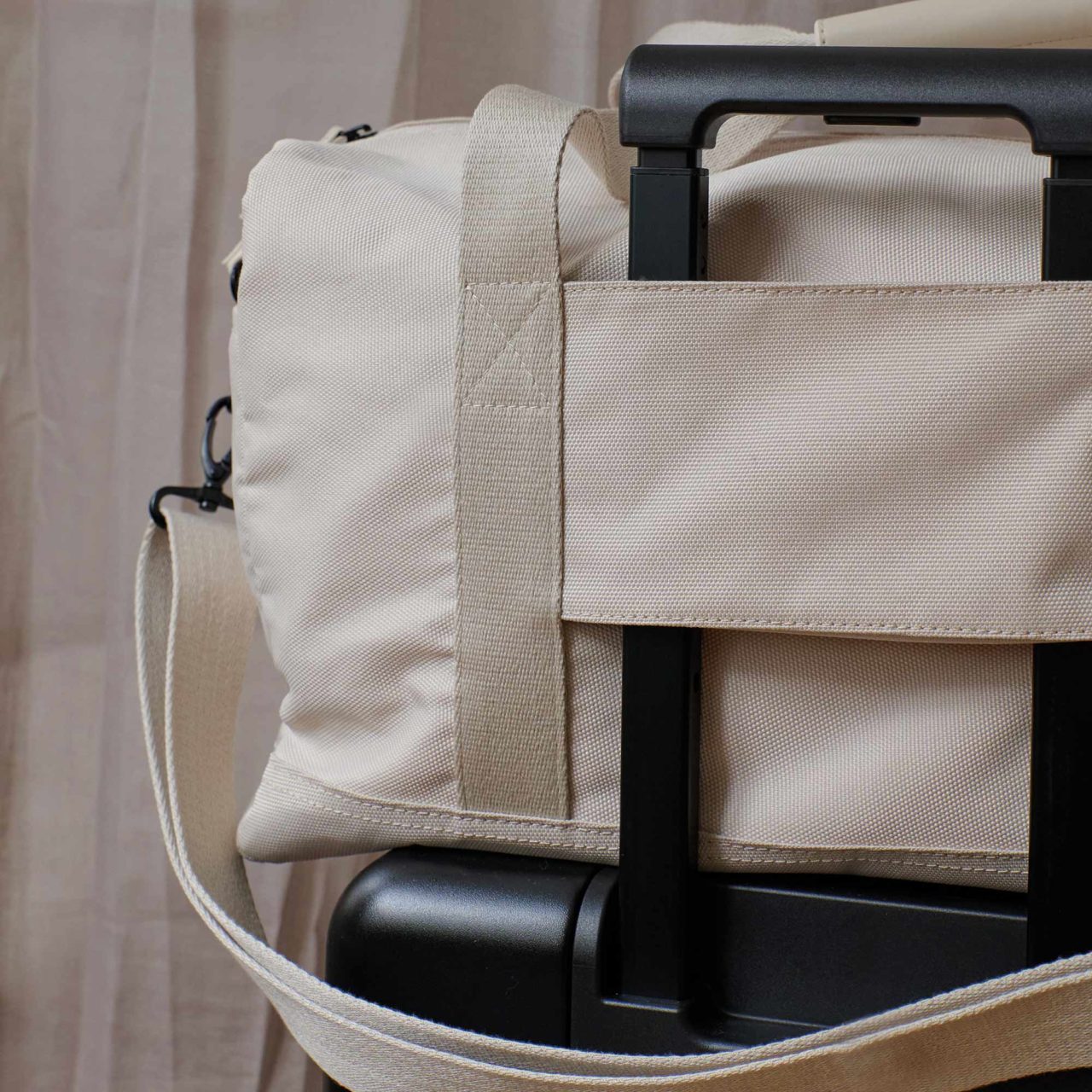 Large Weekender | Sand White | Sustainable & Stylish