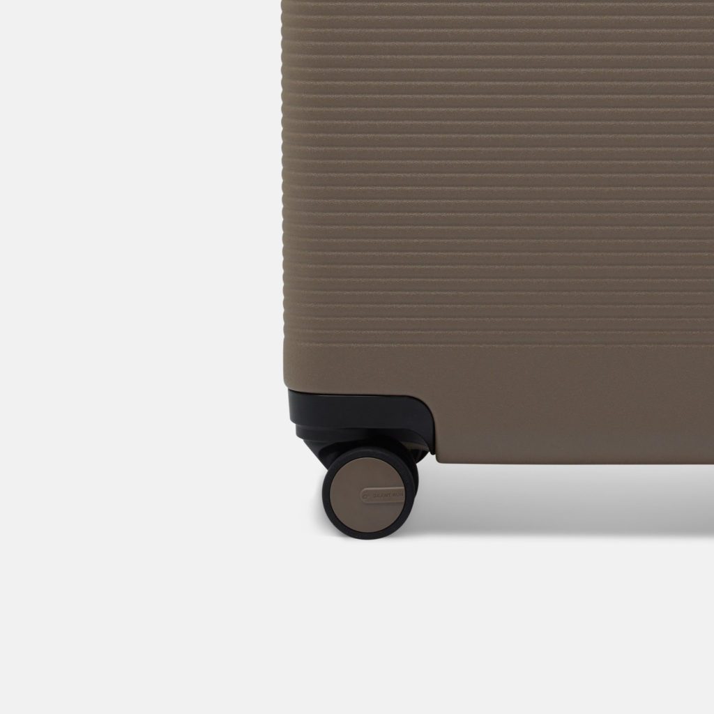 Essential Carry-On Suitcase | NORTVI | Clay | Premium and Unique