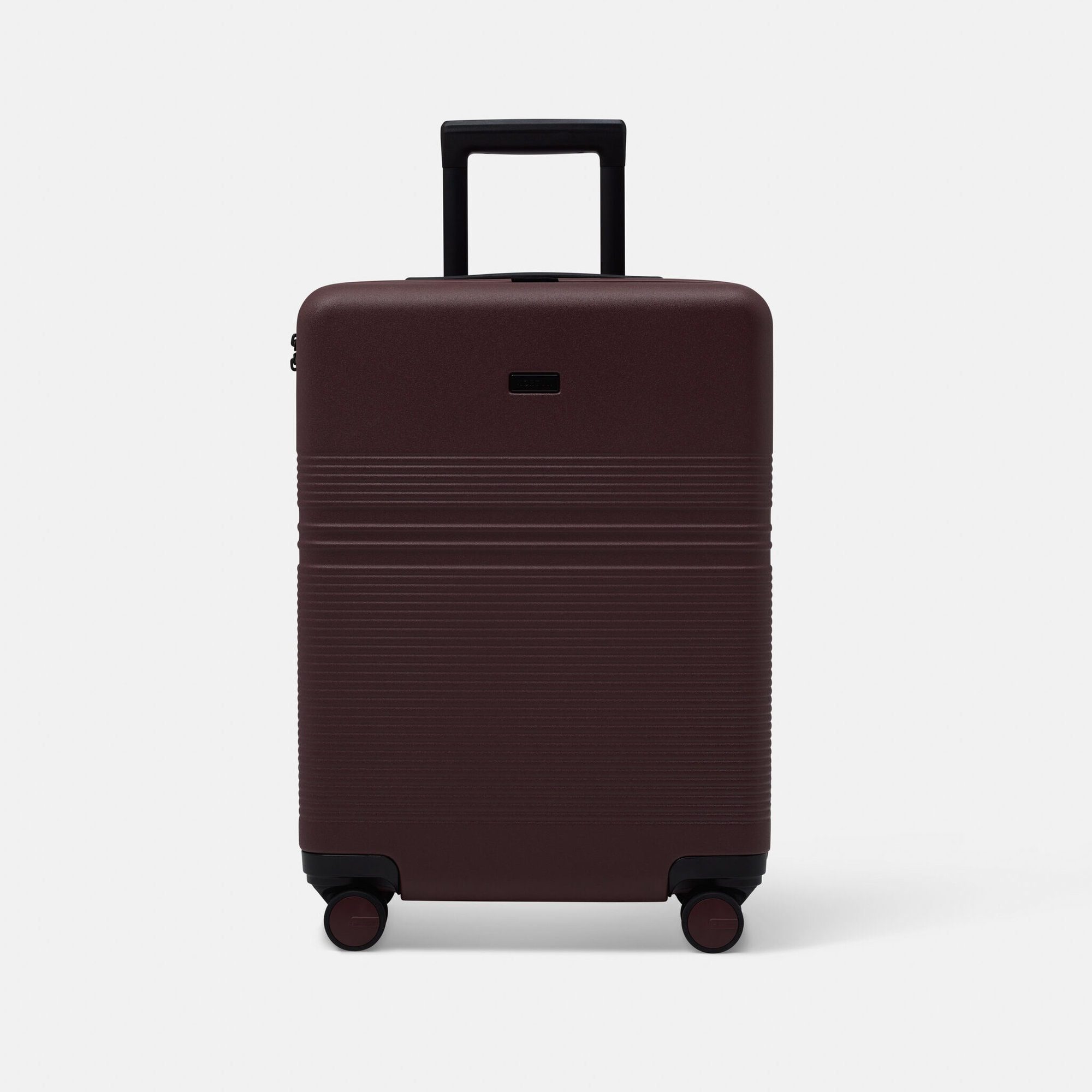 Essential Cabin Suitcase | Burgundy | Sustainable & Unique
