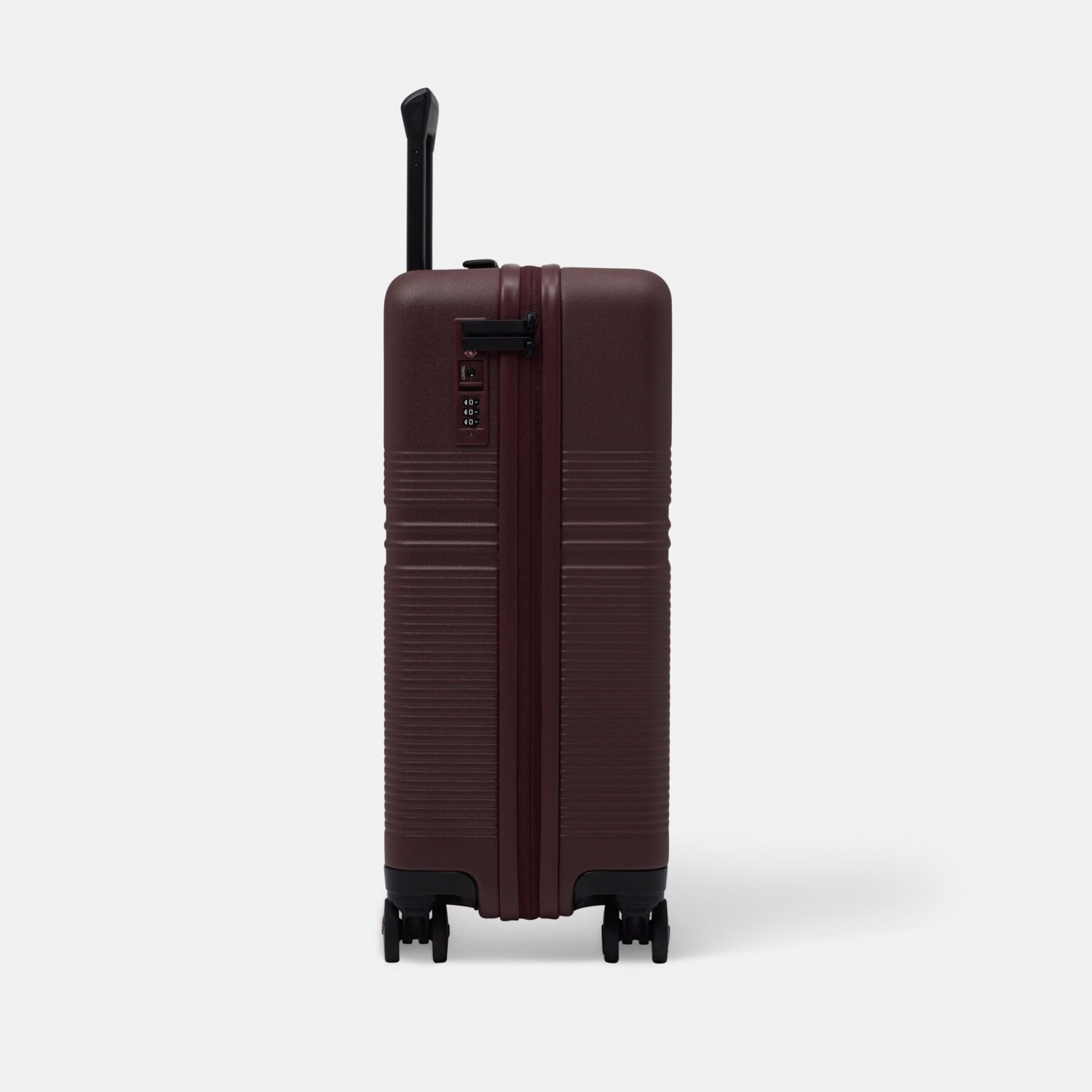Essential Cabin Suitcase | Burgundy | Sustainable & Unique